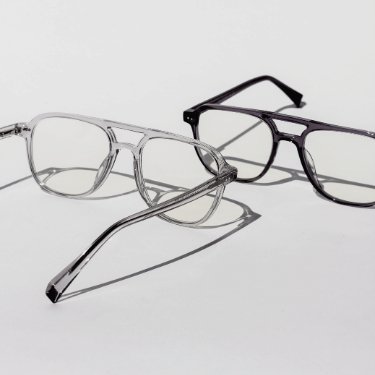 Who can benefit from blue light glasses? | Baxter Blue